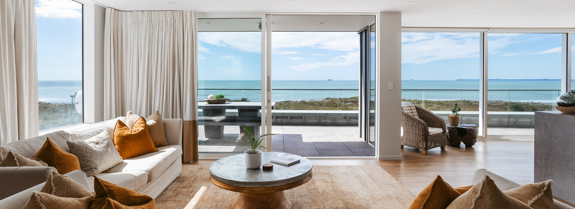 Aluminium Windows & Doors | Glass Doors NZ | NZWindows